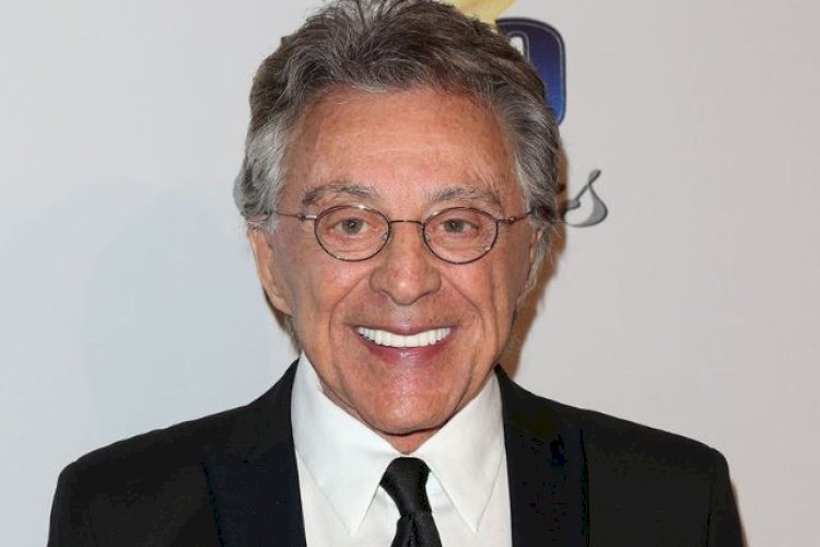 Frankie Valli Net Worth 2026: How the Four Seasons Legend Still Makes ...